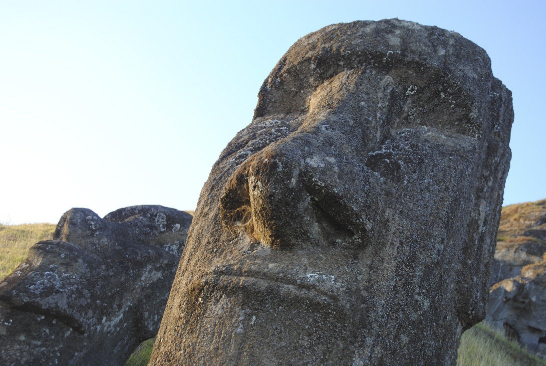 Easter Island images: Archaeology