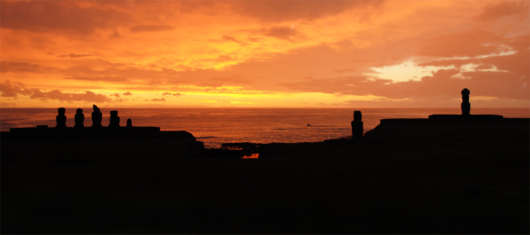 Easter Island images: Archaeology