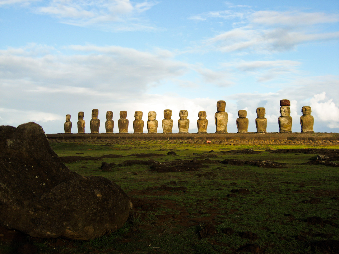 Easter Island images: Archaeology